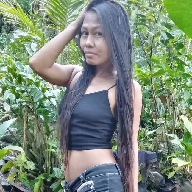 LiveOMG - Live Video Streams. Periscope, YouNow, Vichatter, Smotri.com, Fotka, Meerkat, and etc.